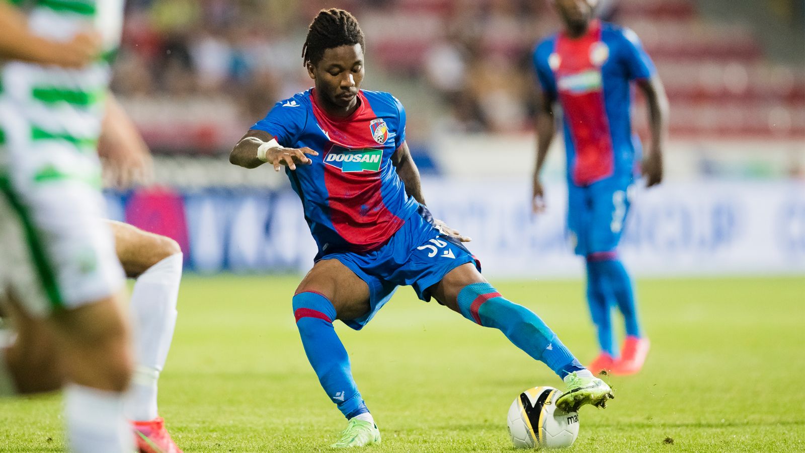 Záložník Ba Loua přestoupí do Lechu Poznaň / Zprávy - Plzeňský kraj ...